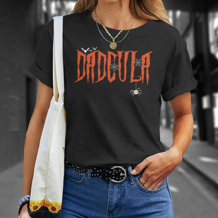 Funny Dadcula Halloween Dad Costume Spider Webs Dracula 2021 Unisex T ...